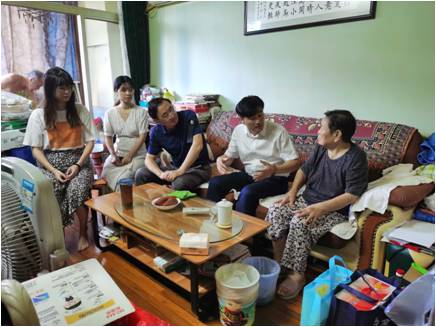 我与群众面对面区建管委机关党支部开展心系群众 情暖中秋主题党日活动 工作动态 建管委