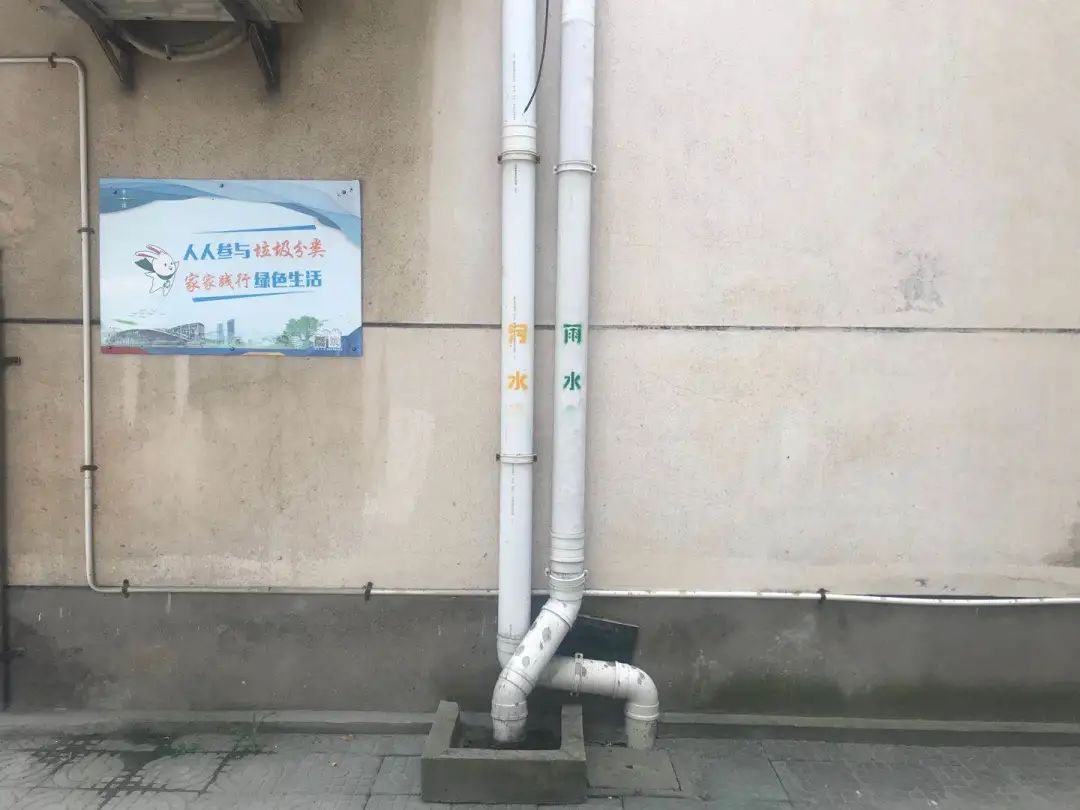 每根管道都有属于自己的标签老旧小区雨污分流改造提升居住品质 图片新闻 新闻中心 上海市青浦区人民政府