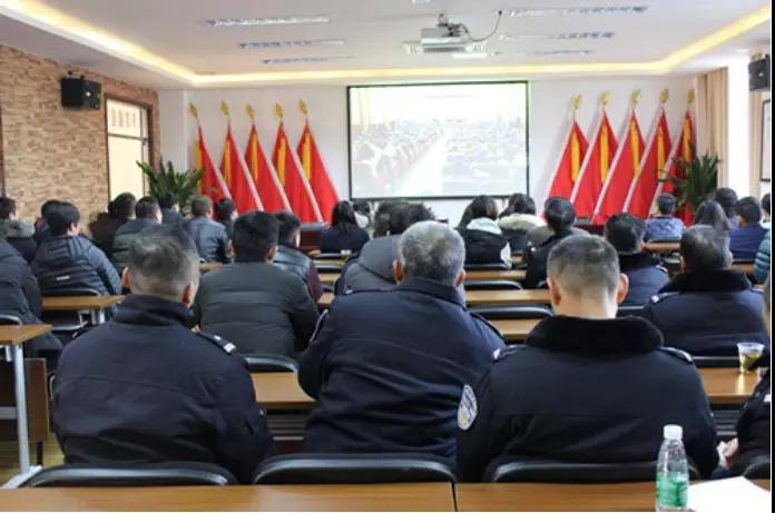 学习钟扬精神 为赵巷的建设事业做出积极努力 工作动态 赵巷镇 上海市青浦区人民政府